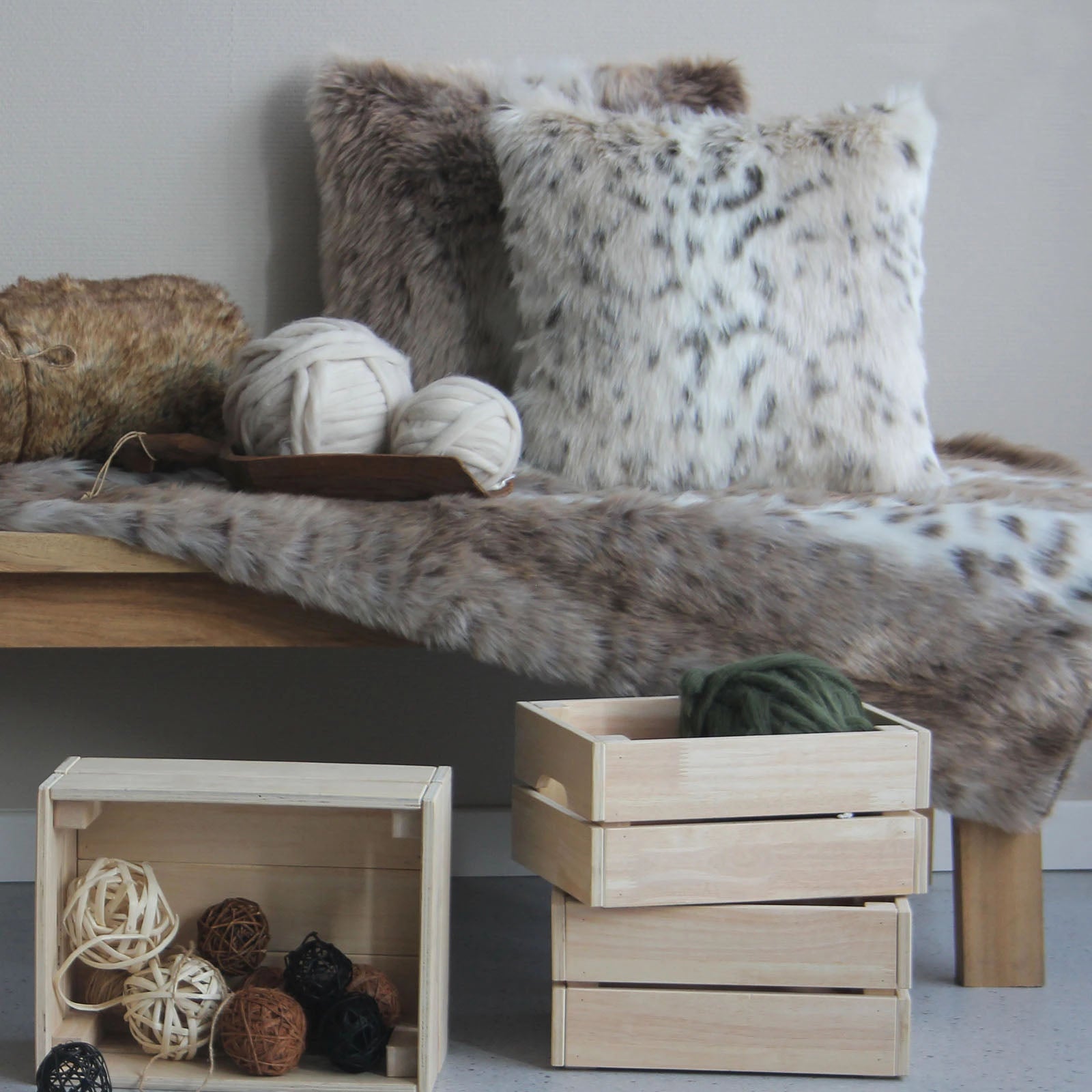 Shop Modern Cushions & Pillows in Dubai & Abu Dhabi | ebarza