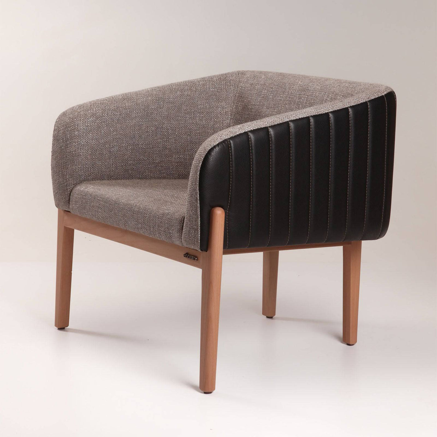 Ebarza Kenn lounge chair KEN-N-Grey-Black