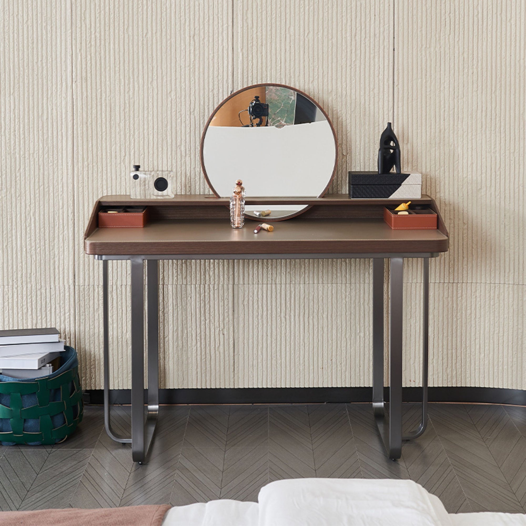 Oomph Sleek Office Desk/ Dresser Table With Mirror MLL-T78 | ebarza